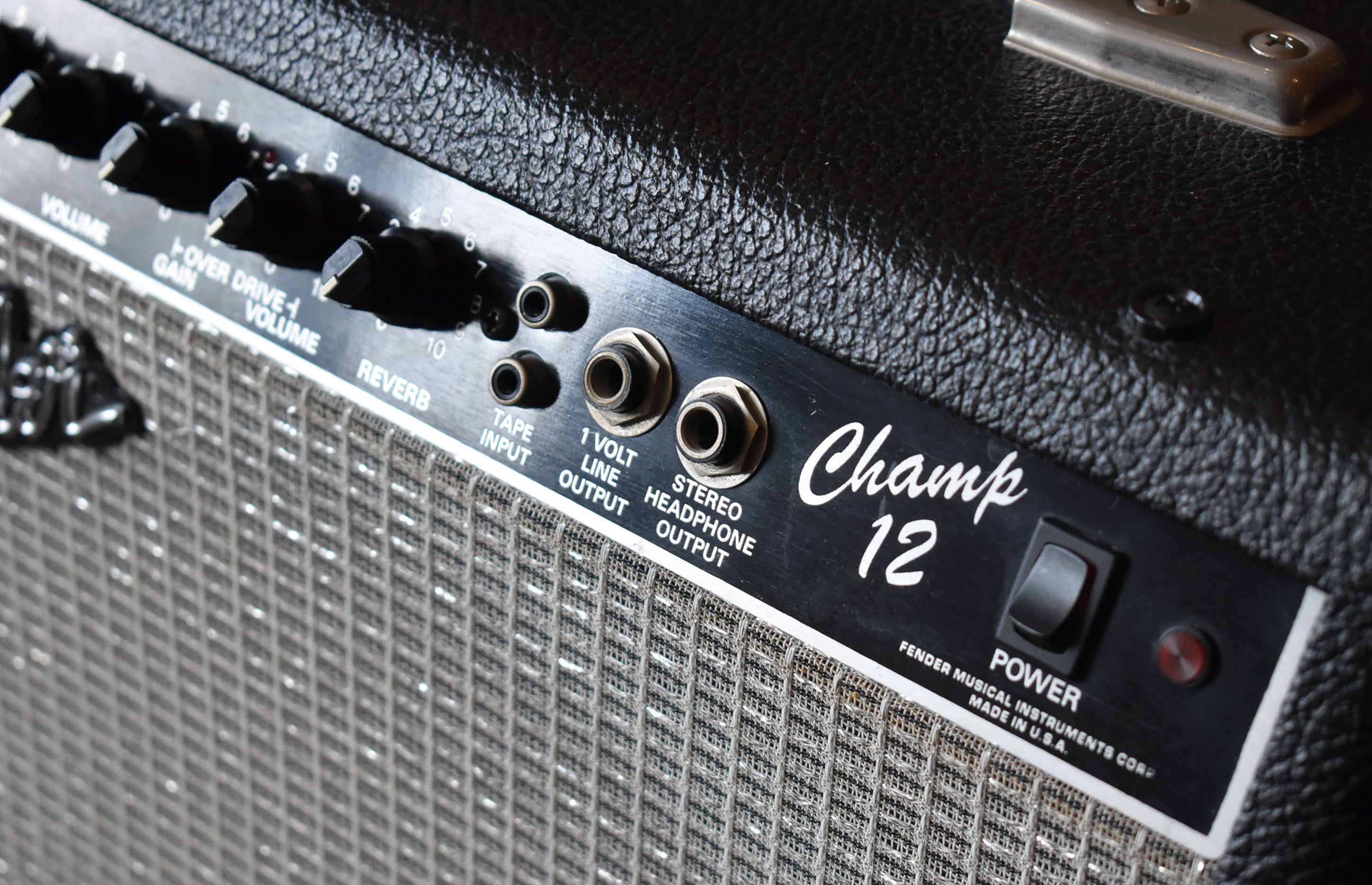 c.Late 1980's Fender Champ 12 Combo Amplifier w/OFSW – Imperial Vintage ...
