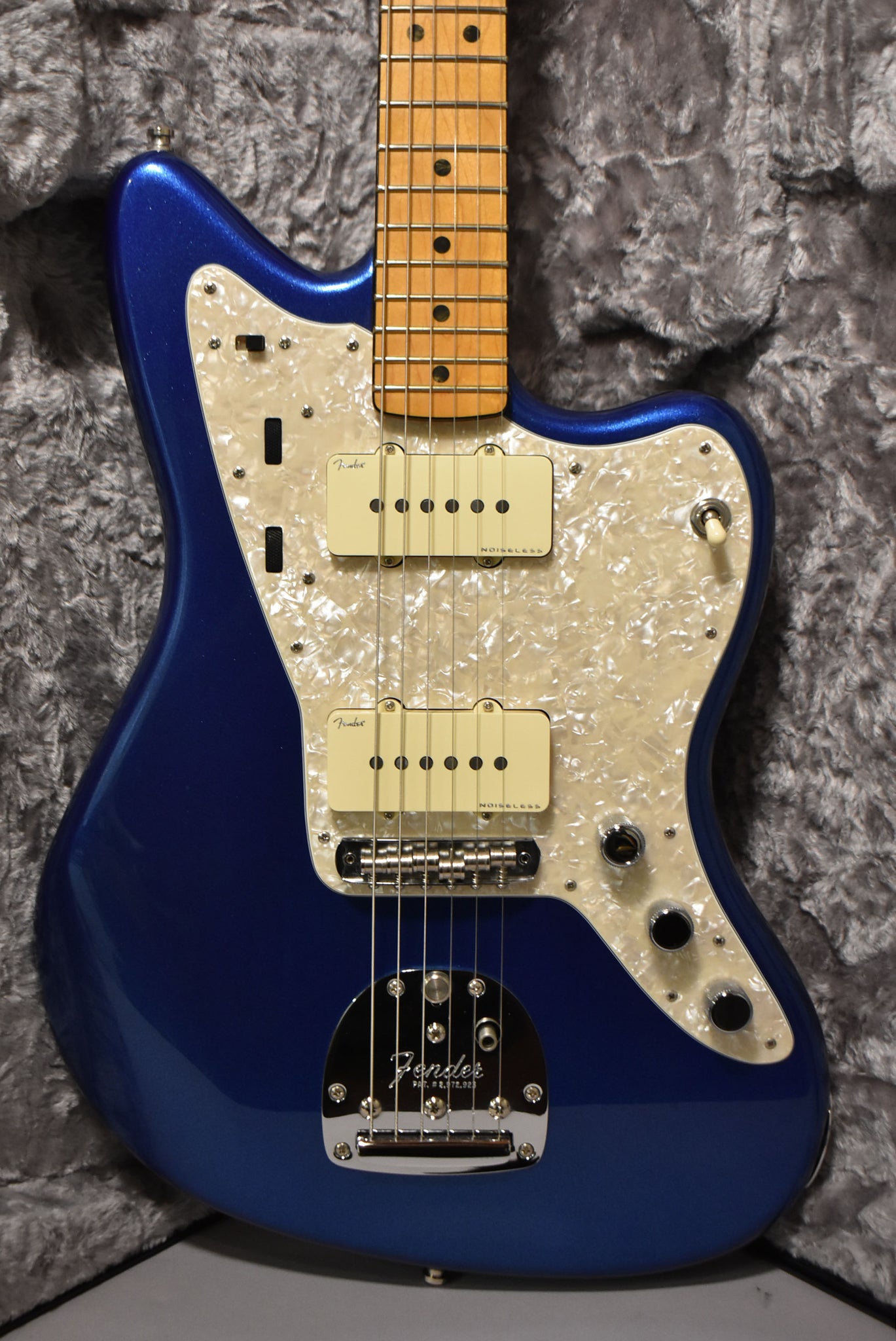 2020 Fender American Ultra Jazzmaster Cobalt Blue Finish w/OHSC ...