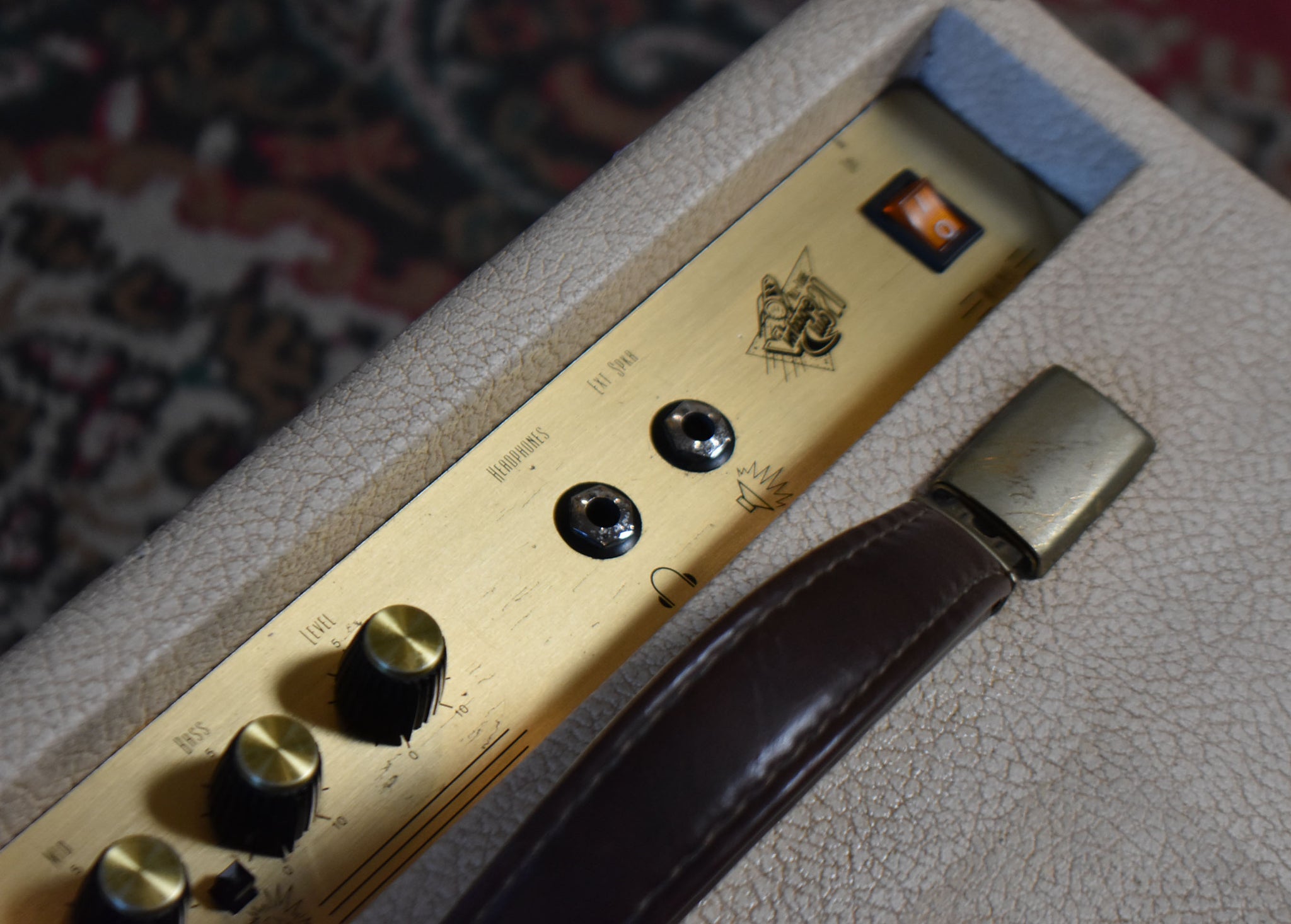 Crate Vintage Club 20 Model VC-2110 Guitar Combo – Imperial Vintage Guitars